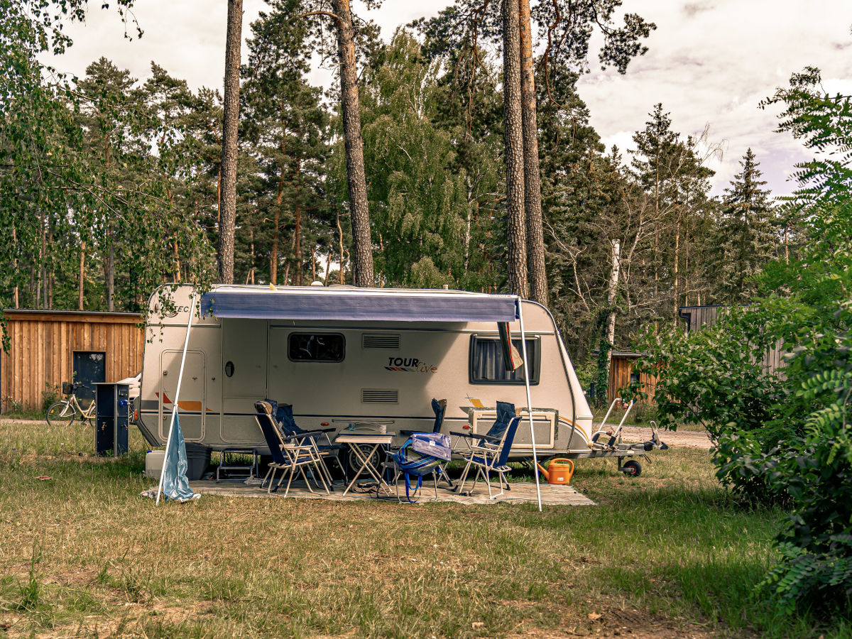 Der Naturcampingplatz Brettmühlenteich findet die perfekte Balance ...